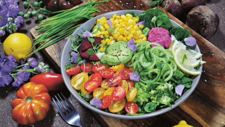 9 steps to conscious eating | Om Yoga Magazine