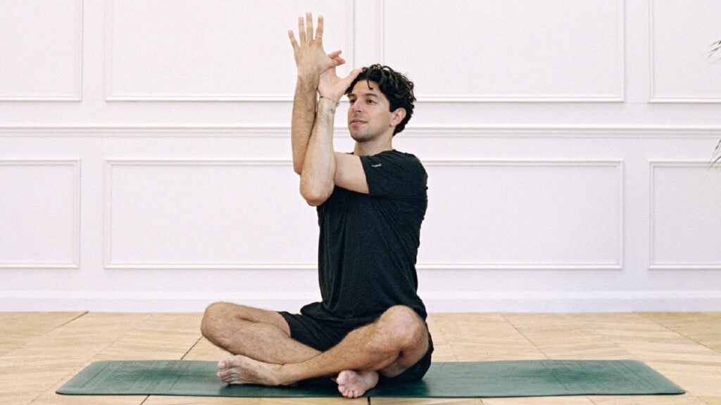 OM Yoga Magazine - Yoga Poses - Meditation - Mindfulness