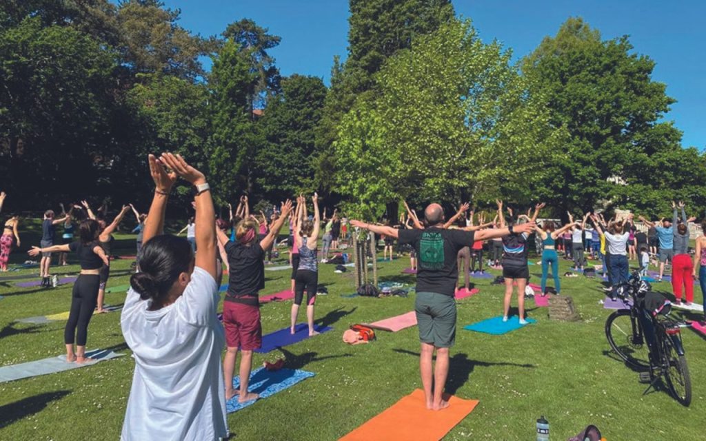 Park Yoga | Om Yoga Magazine