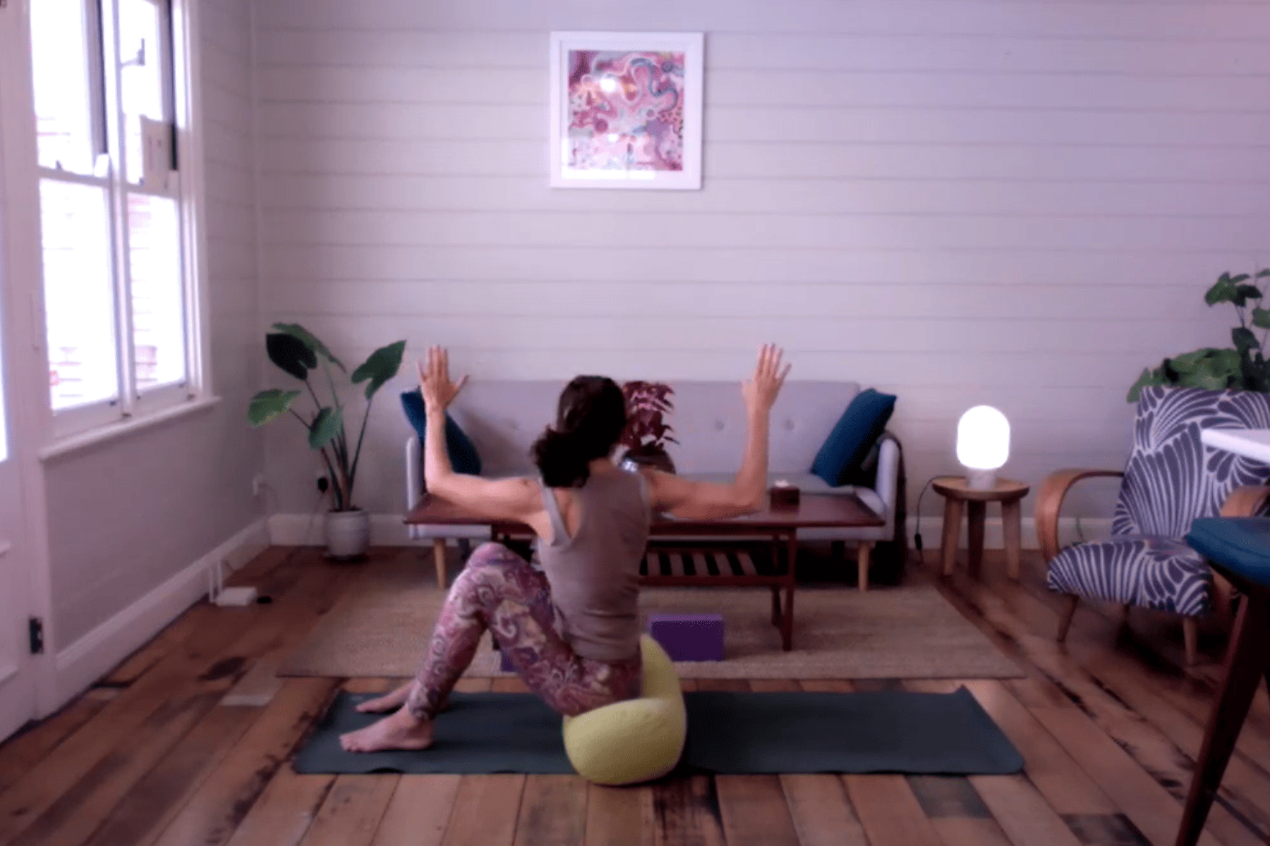 Yoga Sequence: Shoulder Flossing | Om Yoga Magazine